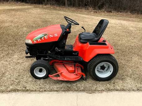 Ariens Grand Sierra 2200: Specs, Engine, Transmission, Dimensions