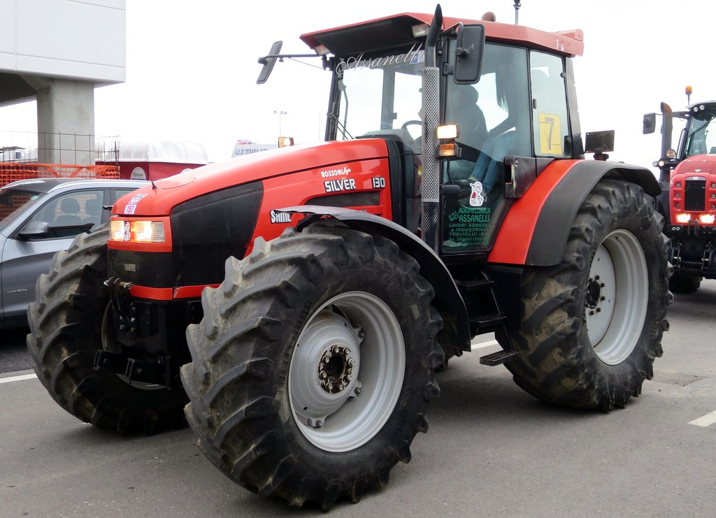 SAME Silver 130 Specs Engine Transmission Dimensions