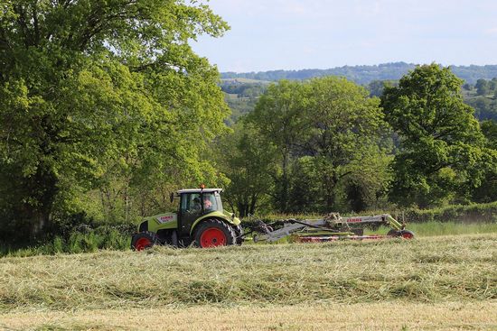 Claas Arion 410: Specs, Engine, Transmission, Dimensions