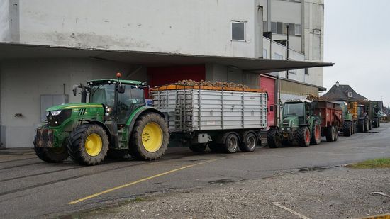 Valtra T161: Specs, Engine, Transmission, Dimensions